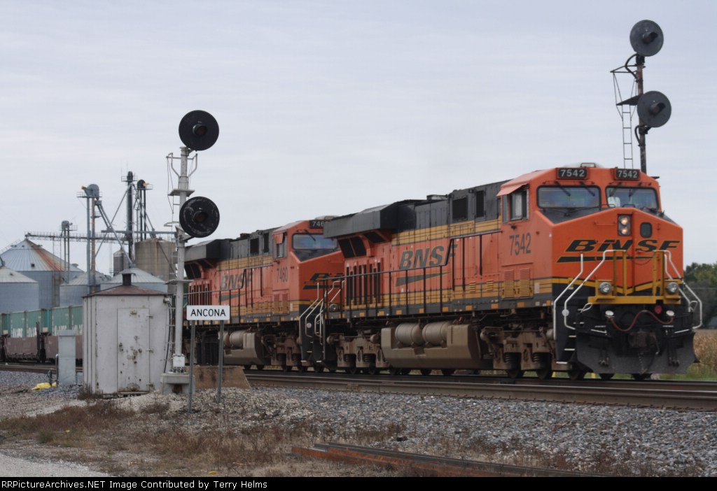 BNSF 7542